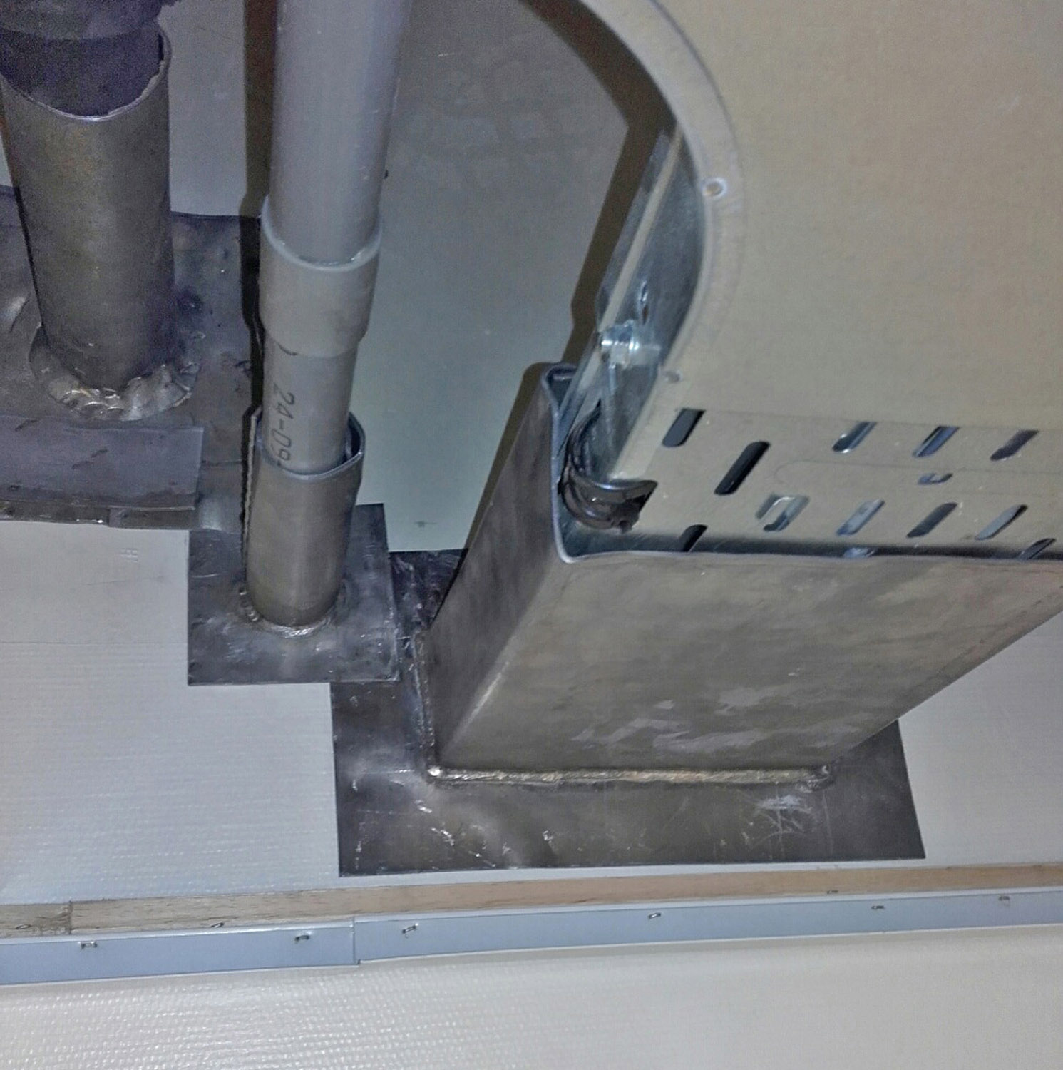 Casings and feed – trough tubes for installations